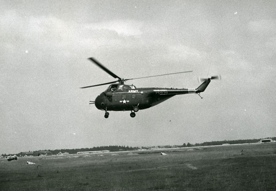 USA Military Helicopter Sikorsky S55 US Army Aviation Old Photo 1960